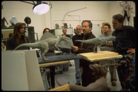 What are Spinosaurs Made of? An awesome look at the making of a 12-ton ...