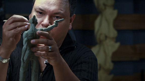 Sculpture Techniques - How to sculpt a humanoid maquette in clay with ...