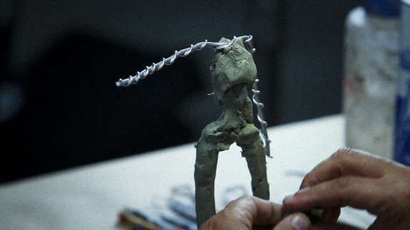 Sculpture Techniques - How to sculpt a humanoid maquette in clay with ...