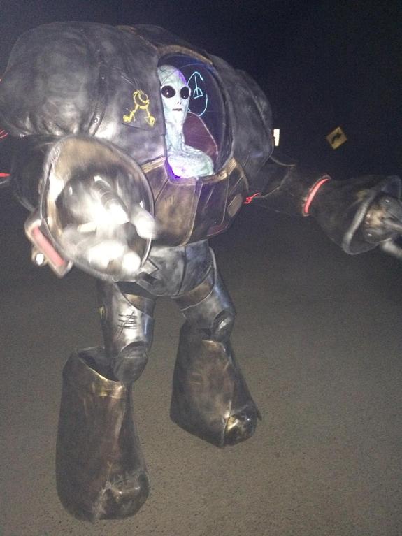 Armored Kantus Wins Halloween Costume Contest! | Stan Winston School of ...