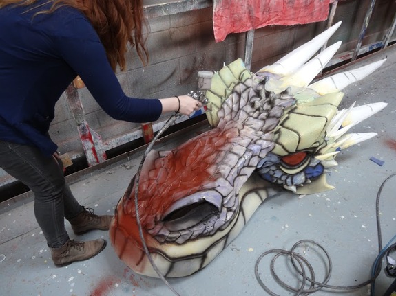 Building Smaug Puppet Head at Northbrook College, UK | Stan Winston ...