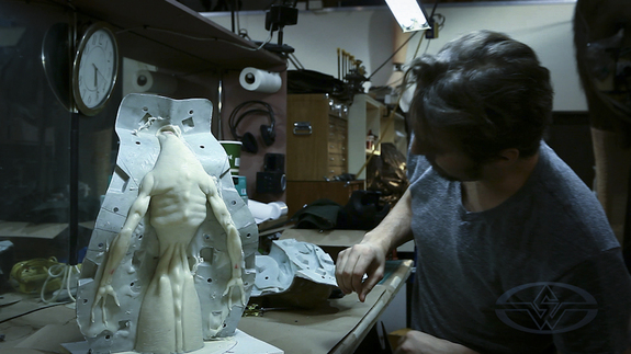 How to Make a Monster Puppet - Rod & Cable Puppetry with David Monzingo ...