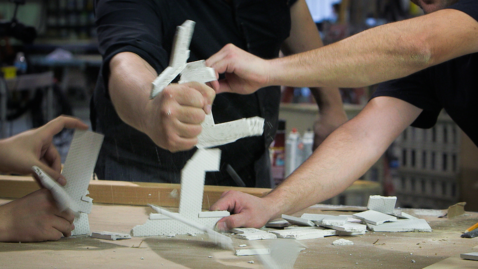 Building Miniatures: Small-Scale Model Making - Part 2 | Stan Winston ...