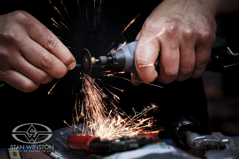 Make a Mechanical Hand | Stan Winston School of Character Arts