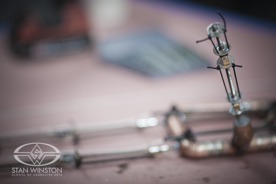 Make a Mechanical Hand | Stan Winston School of Character Arts