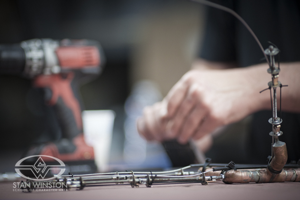 Make a Mechanical Hand | Stan Winston School of Character Arts