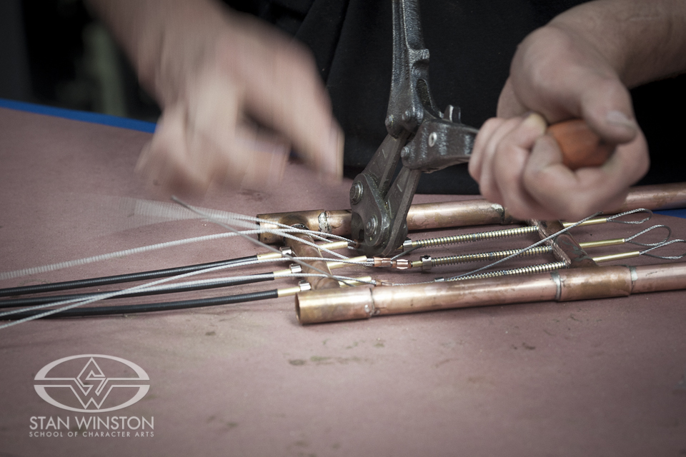 Make a Mechanical Hand | Stan Winston School of Character Arts