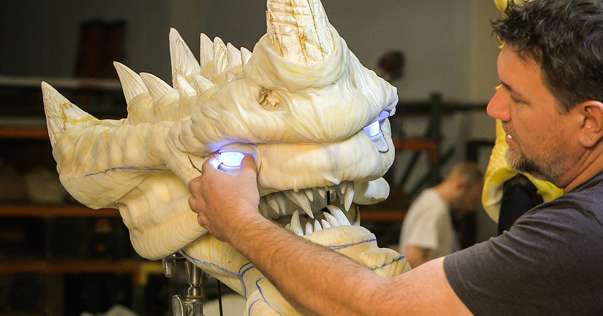 How to Fabricate a Monster Suit Part 5 - Kaiju Costume Finishing & On ...