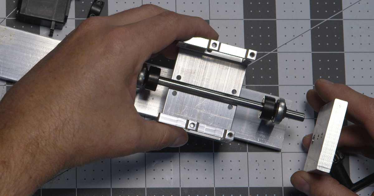 3-Axis Robotic Mechanisms: Animatronic Necks & Torsos - Part 1 | Stan ...