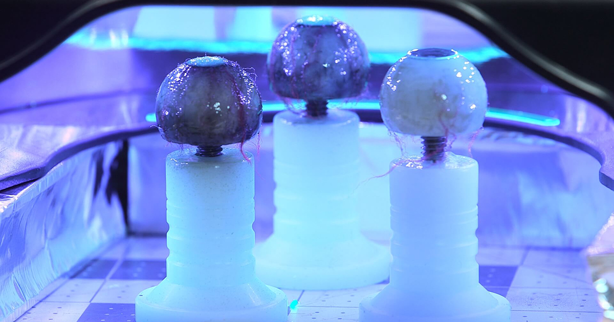 Epoxy Eyeballs Part 2: Detailing Eyes & Running the Clear | Stan ...