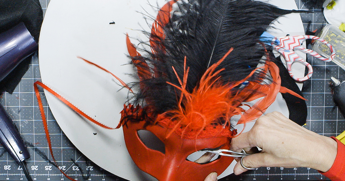 Feather Work Part 2: Birds, Costumes, Makeup, & Masks | Stan Winston ...